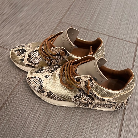 esse ut esse | Shoes | Esseutesse Fringe Sneakers | Poshmark